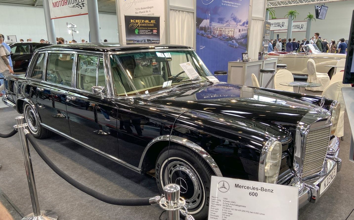 Mercedes-Benz W100 600 V8 (250 Hp) Automatic